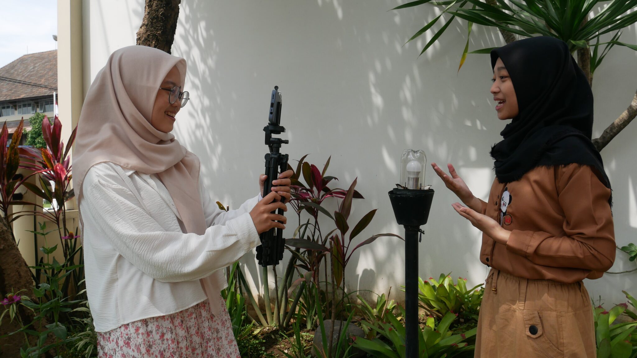 Memilih Kelompok Pergaulan yang Baik – Intan Pariwara Edukasi